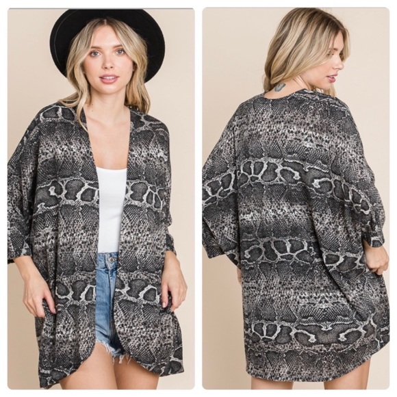 A Girl Thing | Sweaters | 2snake Print Cardigan | Poshmark